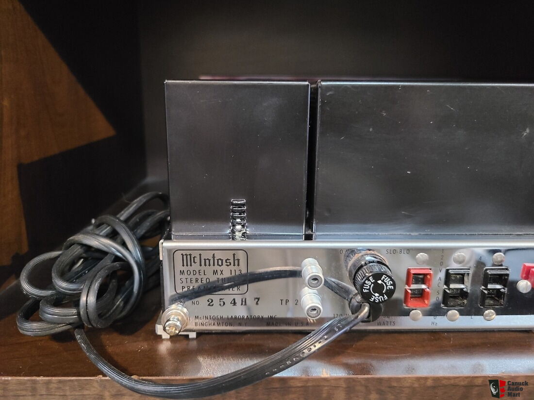 McIntosh MX113 Stereo Tuner Pre-amplifier Photo #4463645 - UK Audio Mart