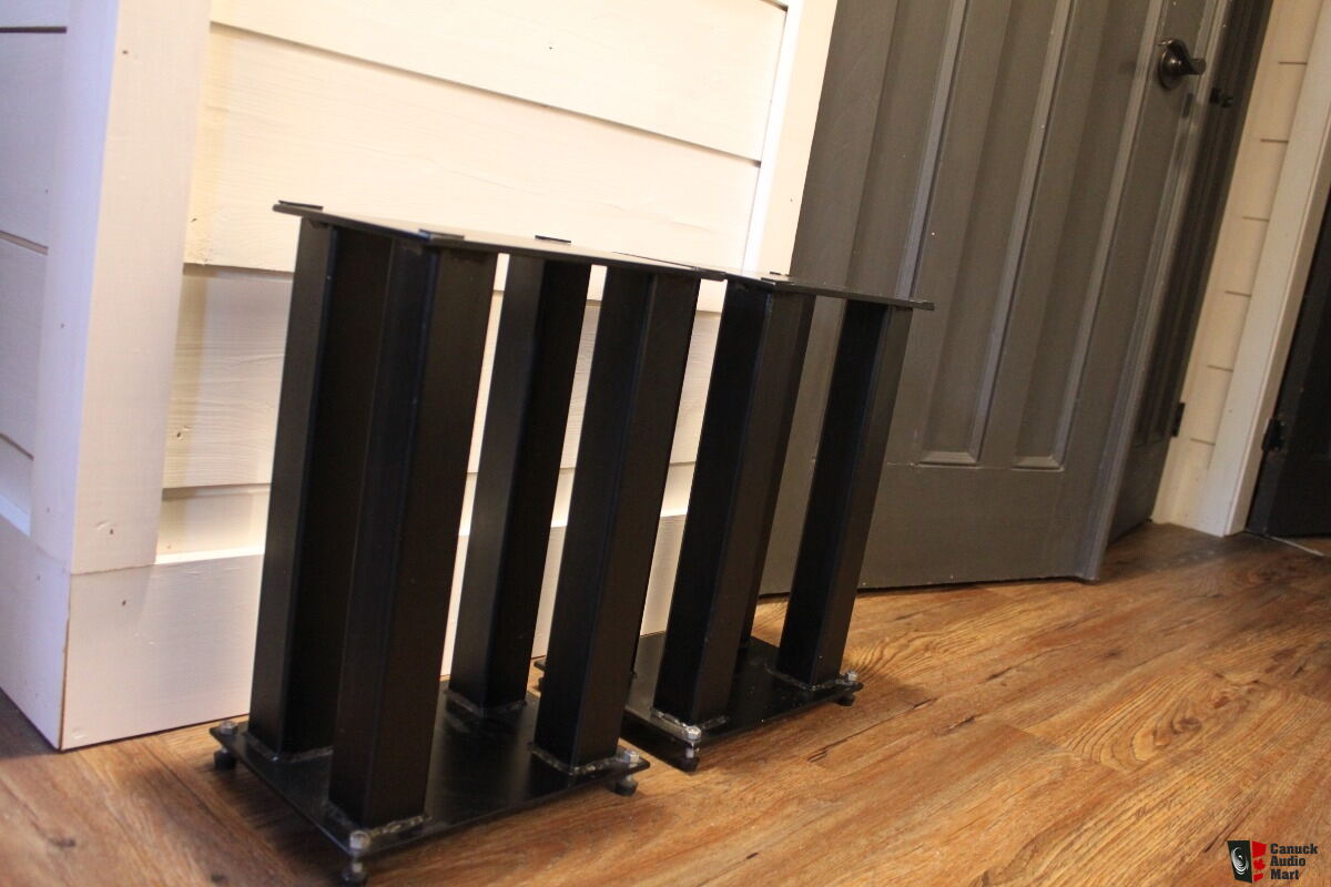 heavy metal 4 post speaker stands Photo #4468035 - Canuck Audio Mart