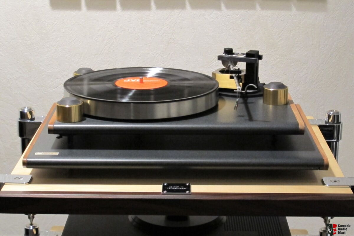 Win Laboratories prototype turntable + Well Tempered Lab Classic ...