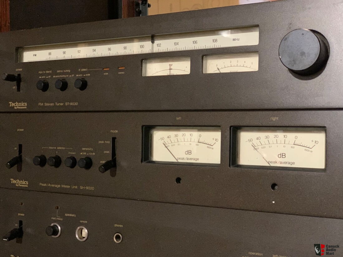 Technics Professional 9000 Series Set Photo #4485032 - Canuck Audio Mart