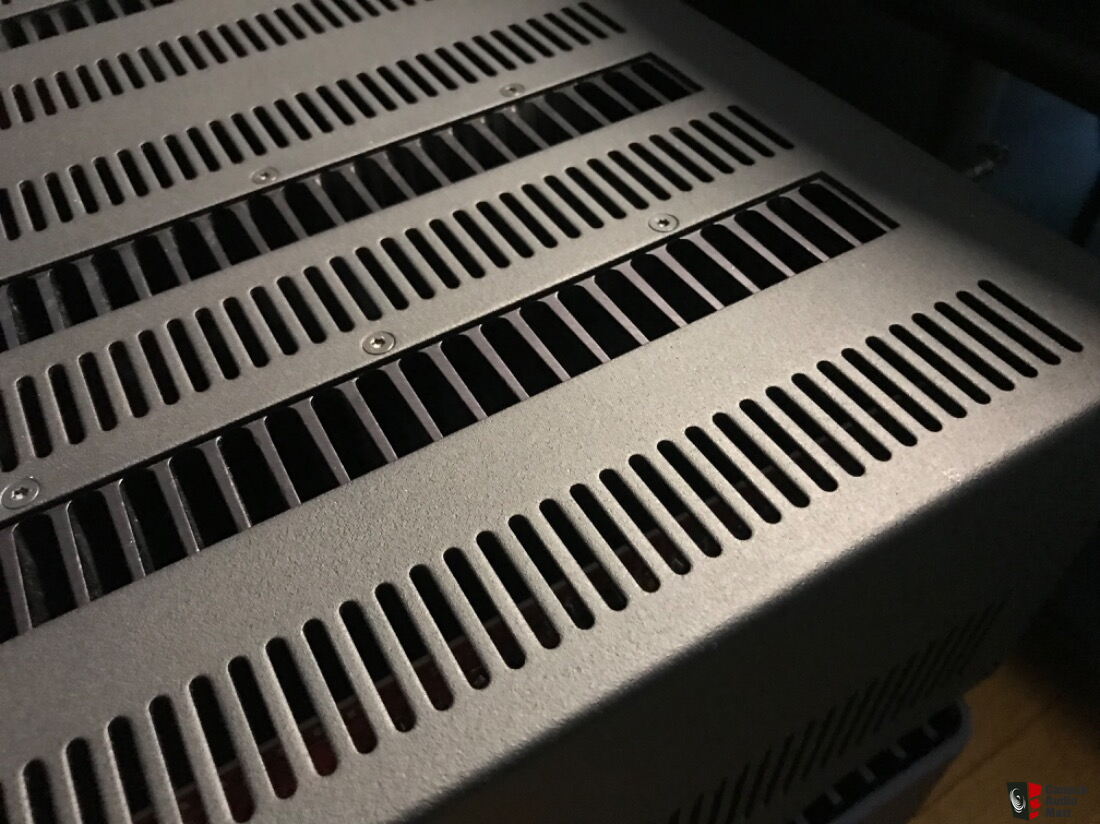 Anthem STR Power Amplifier 400 WPC @ 8 ohms Photo #4485869 - Canuck ...