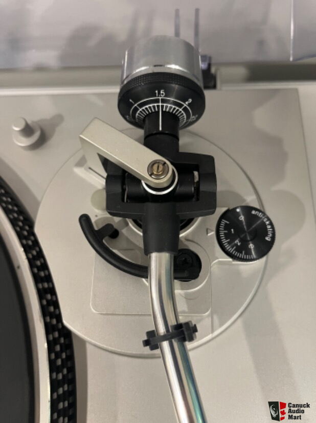 Technics SLD202