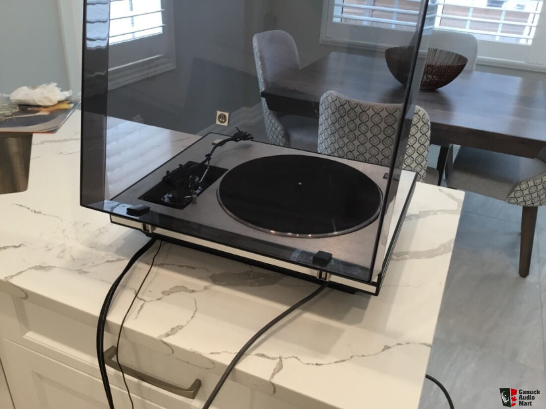 STD Belt drive turntable with SME arm Photo #4488760 - Canuck Audio Mart