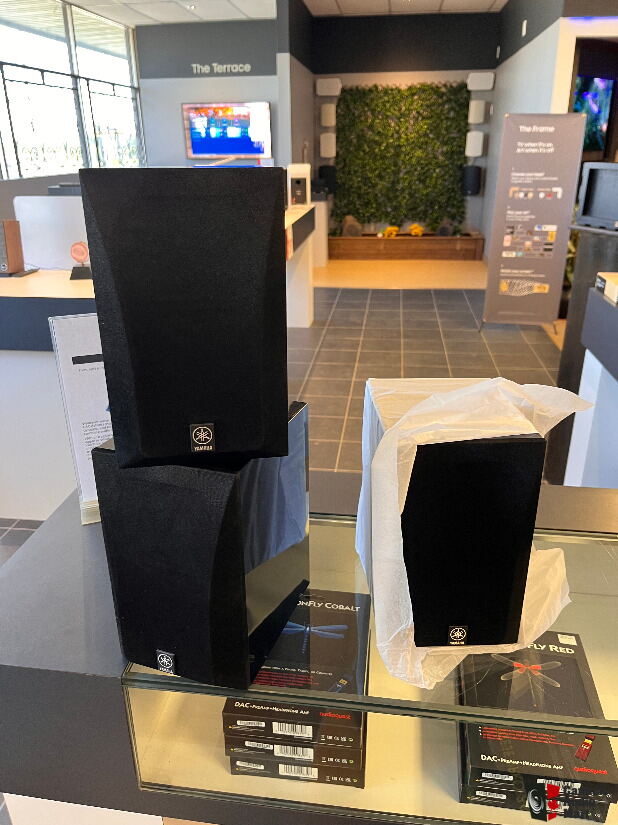 Yamaha Surround Package Photo #4494522 - Canuck Audio Mart
