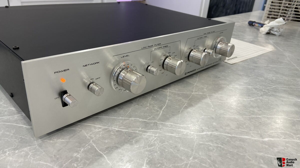 Pioneer D70 nice ELECTRONIC CROSSOVER and manuals 120V,,,fit spec-2 4 ...