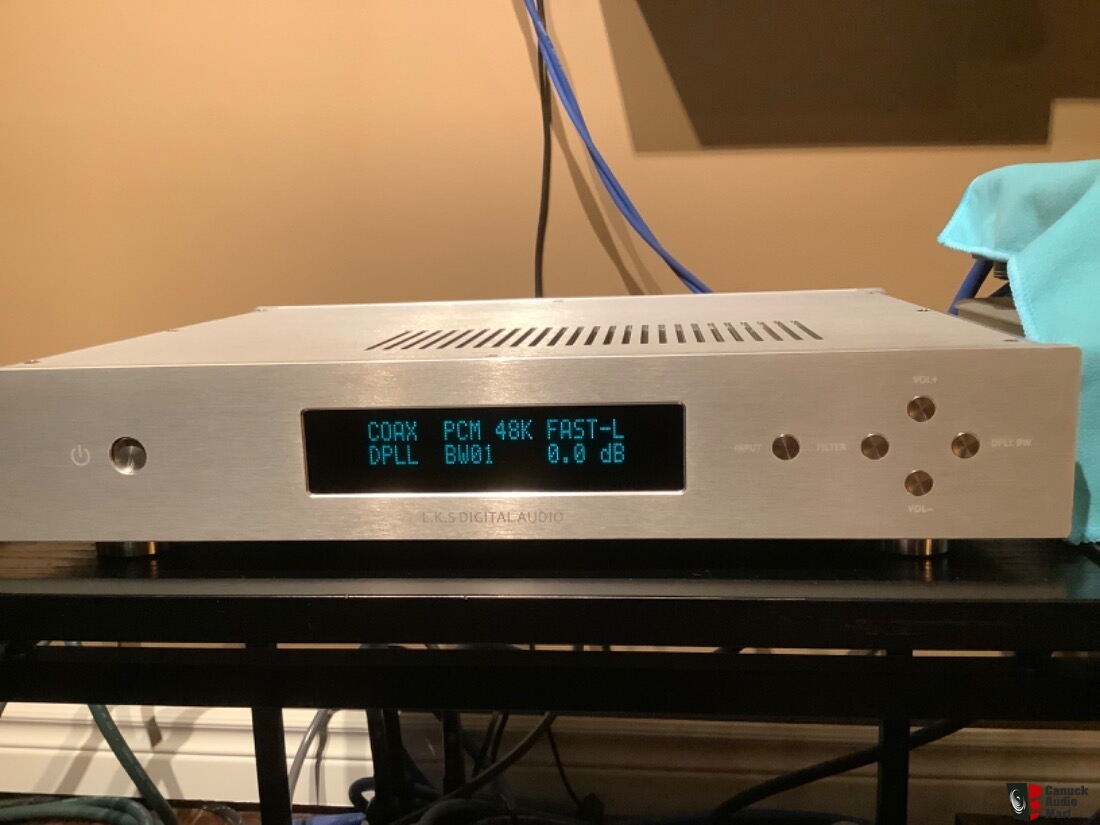 LKS 004 DAC with two digital cables Dealer Ad - US Audio Mart