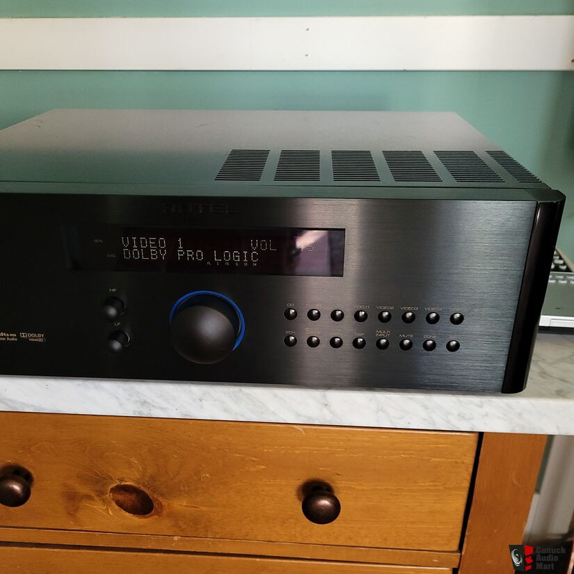 Rotel RSP-1570 Surround Preamp/Processor Photo #4505084 - UK Audio Mart