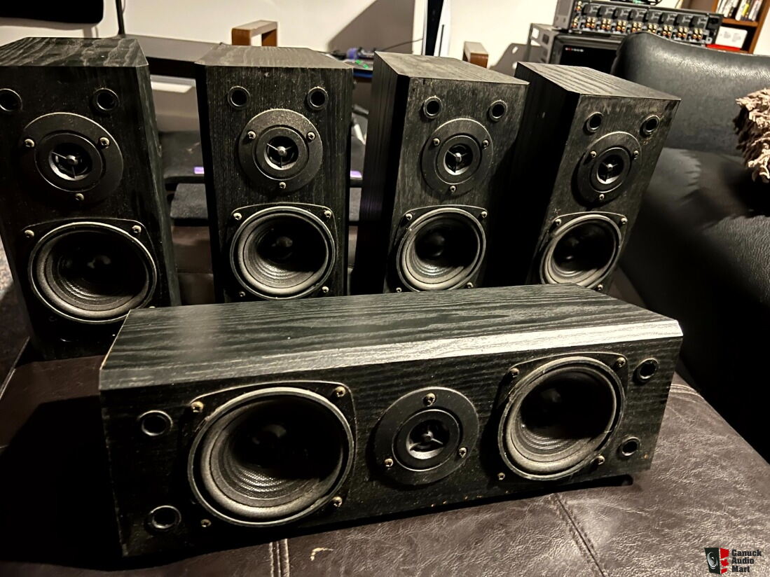Cerwin Vega Surround and Center Channel Speakers. 4 SA-140 and 1 CC-240 ...