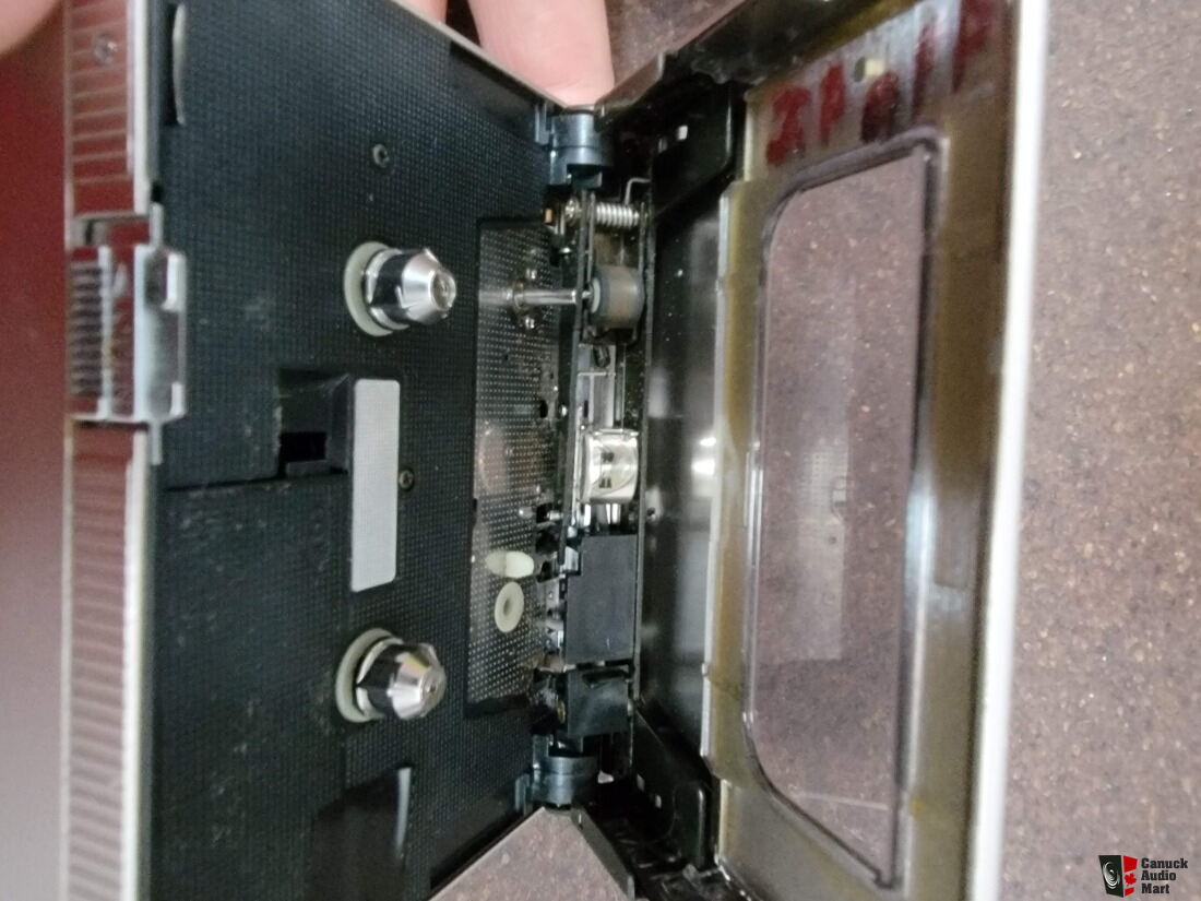 Restored Vintage Sony WM-5 Cassette Walkman Photo #4519439 - Canuck ...