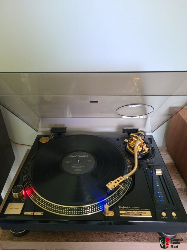 Technics SL-1200 GLD Limited Gold Edition Photo #4525129 - US Audio Mart
