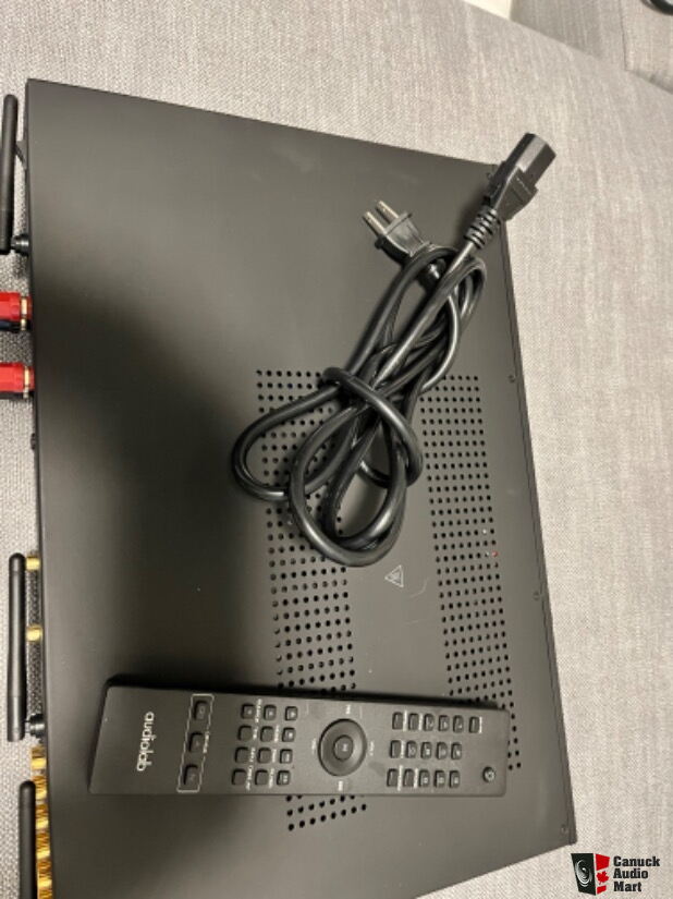 Audiolab 6000A Play Black Photo #4525510 - Canuck Audio Mart