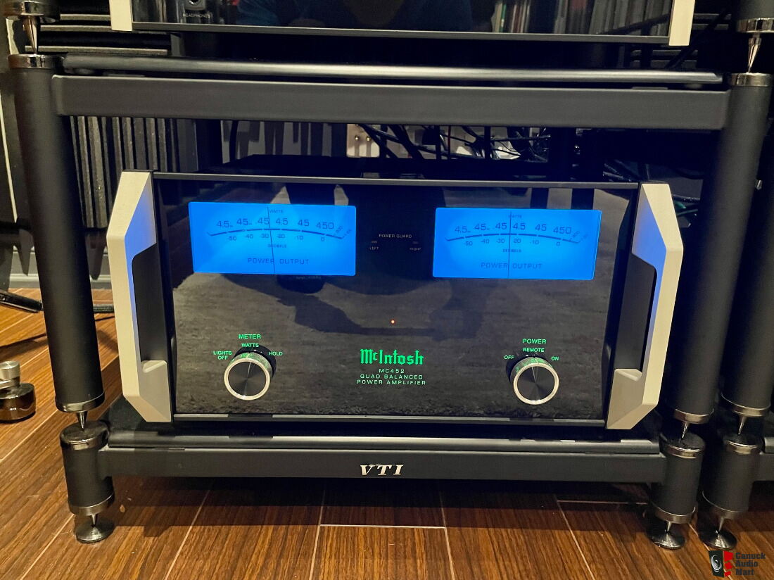 McIntosh MC452 Power Amplifier Photo #4527200 - Canuck Audio Mart