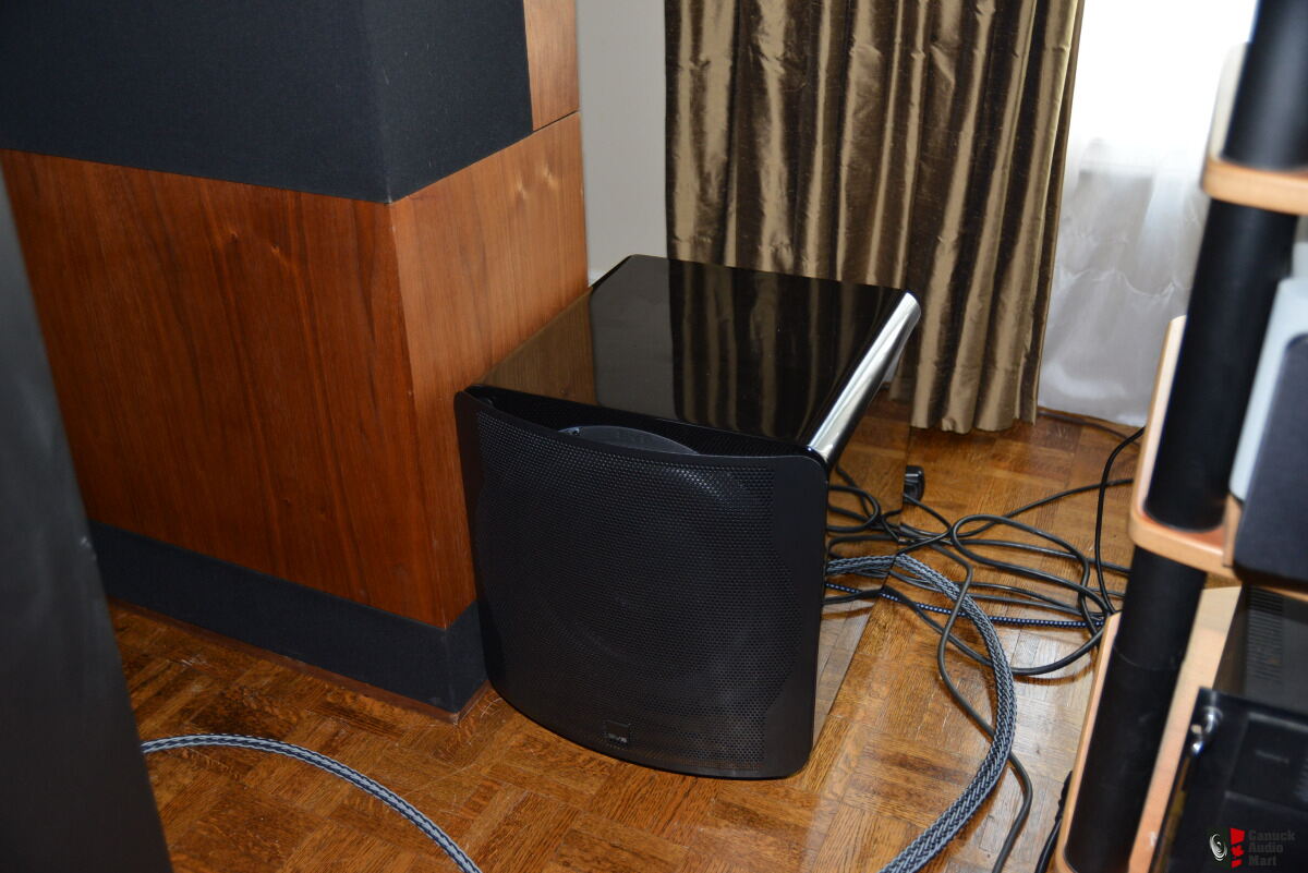 SVS SB3000 Subwoofer - Gloss Black / SALE PENDING For Sale - Canuck ...