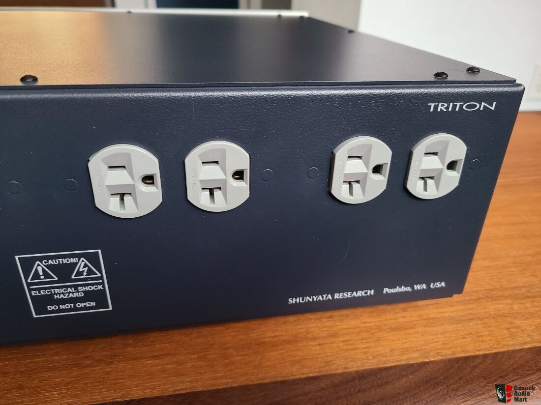 Shunyata Research Triton V1 Power Conditioner with Matching Anaconda ...