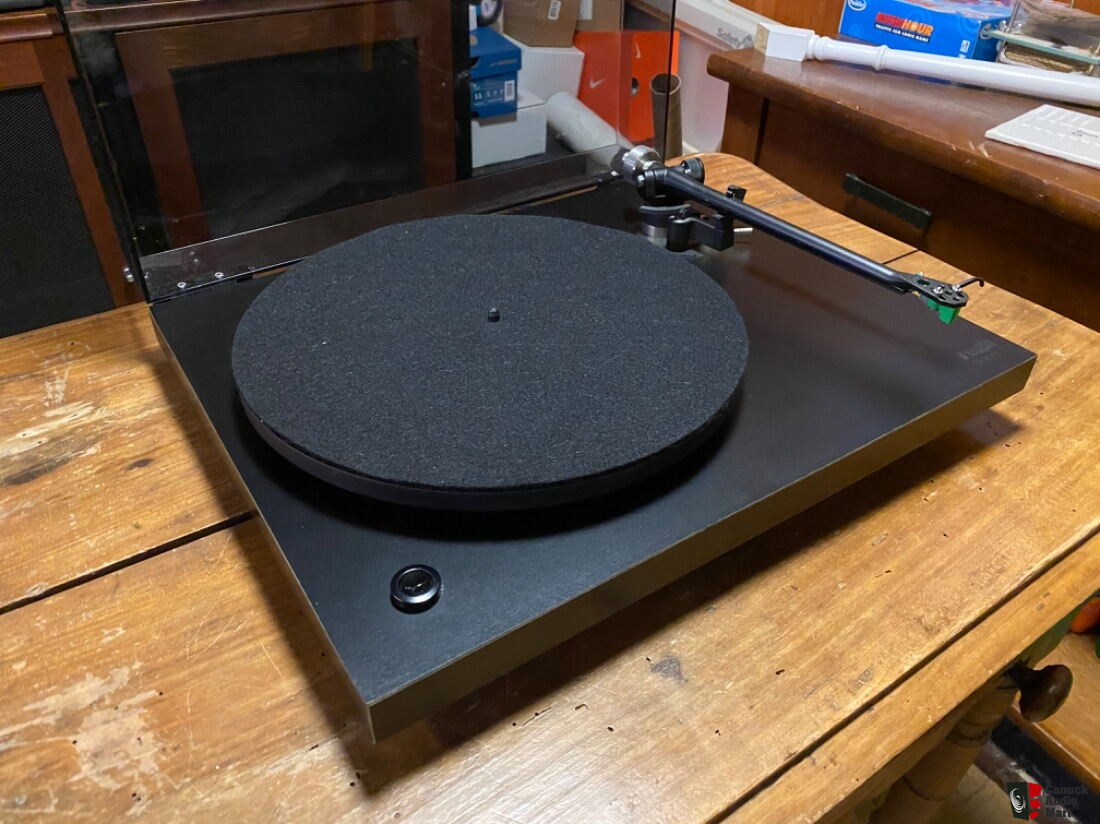 Rega Planar 3 Photo #4547285 - Canuck Audio Mart