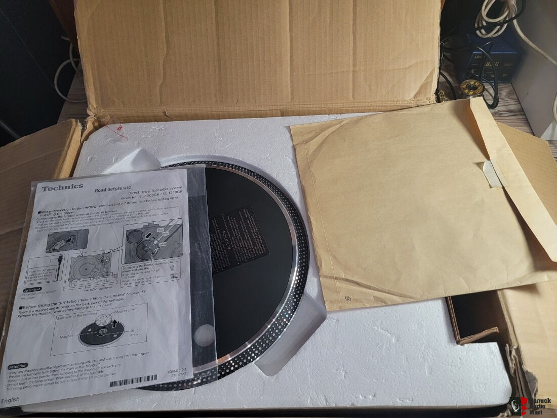 Technics SL-1210GR with box and all packing material Pay with crypto ...
