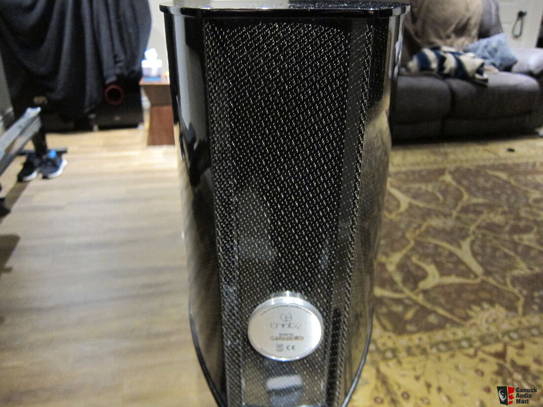 Wilson Benesch Trinity speakers with match stands (retail $11500) Photo ...
