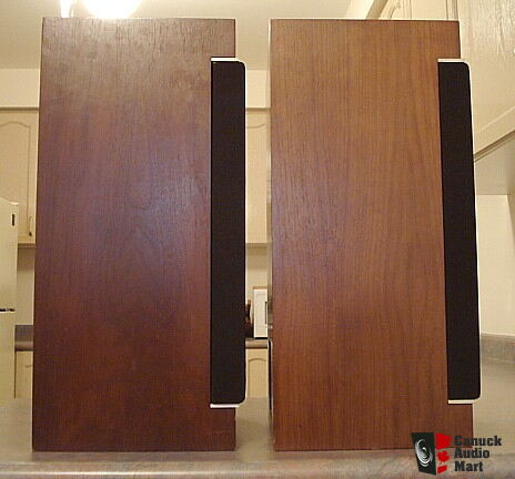 PHILIPS SPECTRON 3-WAY SPEAKERS Photo #456539 - US Audio Mart