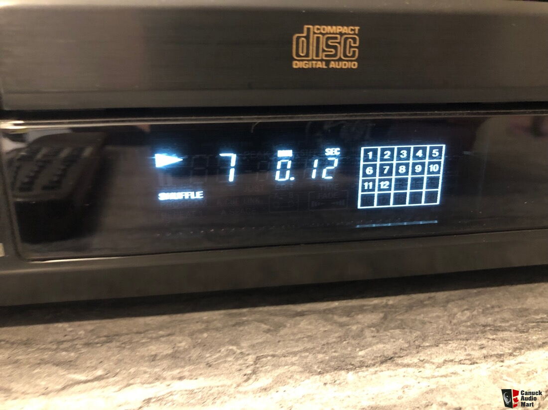 SONY CDP-XE300 CD Player Photo #4567510 - UK Audio Mart