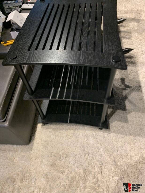Quadraspire SVT Stand 3 Shelves With The 32MM Post All Black ...
