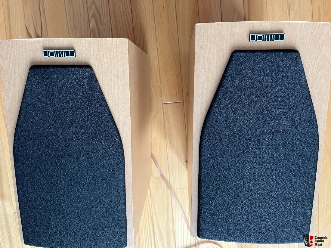 Mission M71 Bookshelf Speakers Photo #4577325 - Canuck Audio Mart
