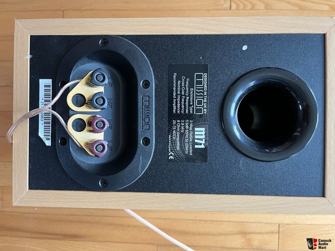 Mission M71 Bookshelf Speakers Photo #4577327 - Canuck Audio Mart
