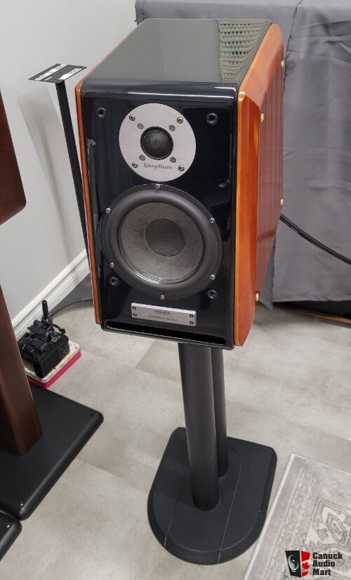 Usher BE718 Tiny Dancer Dealer Ad - UK Audio Mart