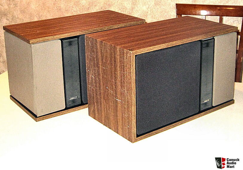 Vintage pair of BOSE 301 SERIES II Direct Reflecting Speakers Photo ...