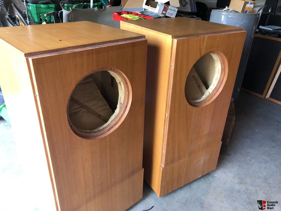 Royal Blue Tannoy 15" drivers, crossovers and cabinets Photo #4579342 ...
