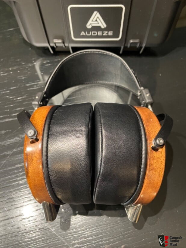 Audeze LCD-4 + Upgrade Audeze Cable Photo #4579821 - Canuck Audio Mart