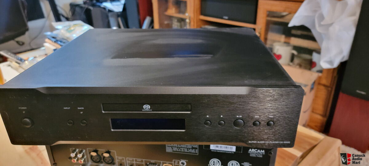 TEAC CD-2000 Distinction Series Cd player/transport RARE Photo #4581922 ...
