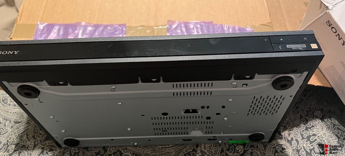 Region and zone free 4K Sony ES 1100 player Photo #4582781 - US Audio Mart