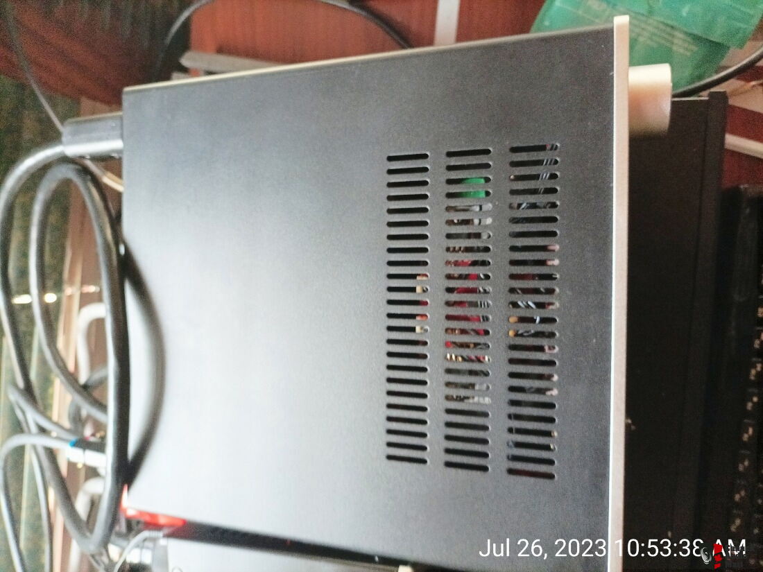HA-200 NuForce Class A headphone amplifier Photo #4586916 - Canuck ...