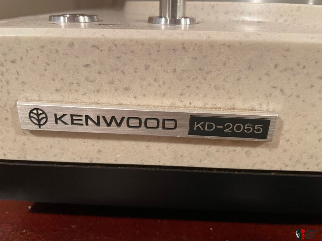 Kenwood KD2055 Turntable