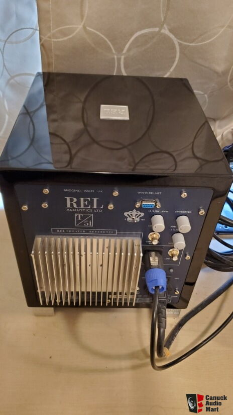 REL T5i Black Photo #4595813 - Canuck Audio Mart