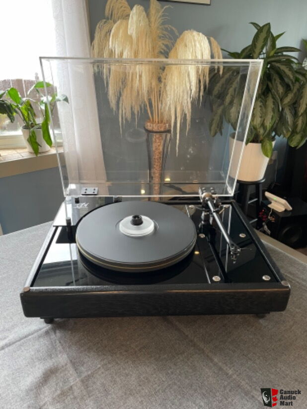 VPI HW-19 MK3 + Upgrades PENDING Dealer Ad - Canuck Audio Mart