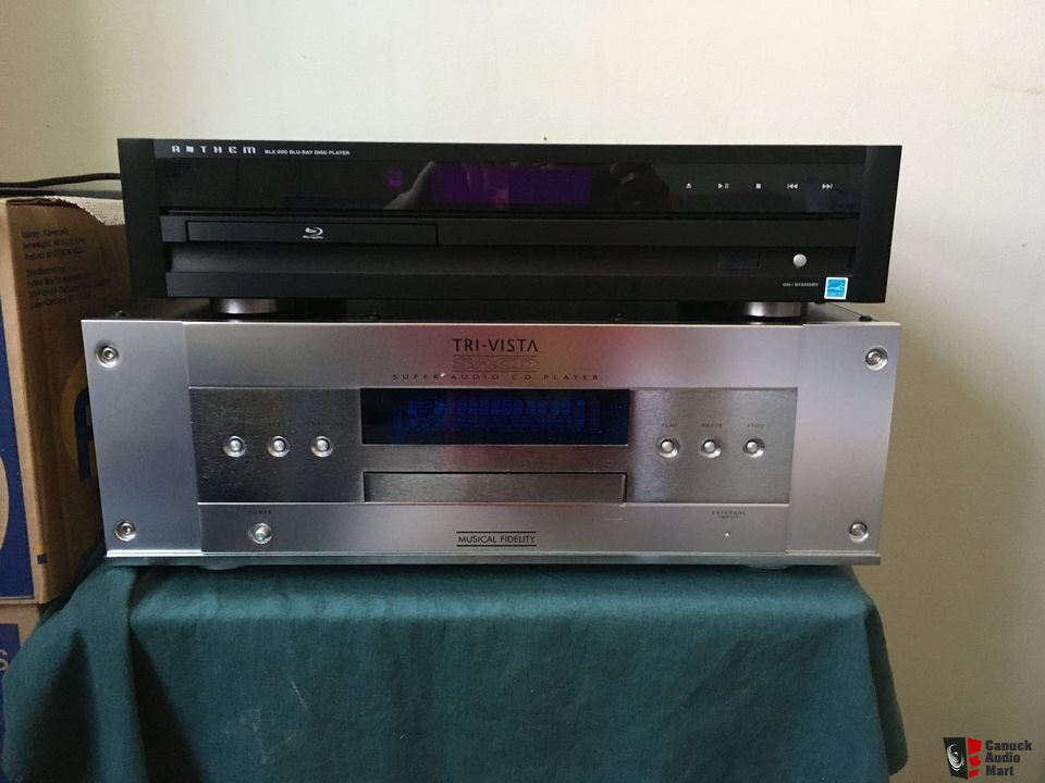 Anthem BLX-200 BluRay DVD/Cd Player Photo #4600347 - US Audio Mart