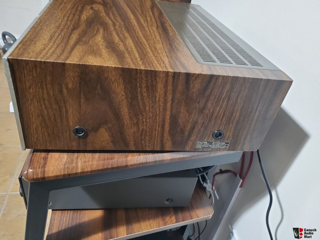 Zenith MC 7051 Photo #4600544 - Canuck Audio Mart