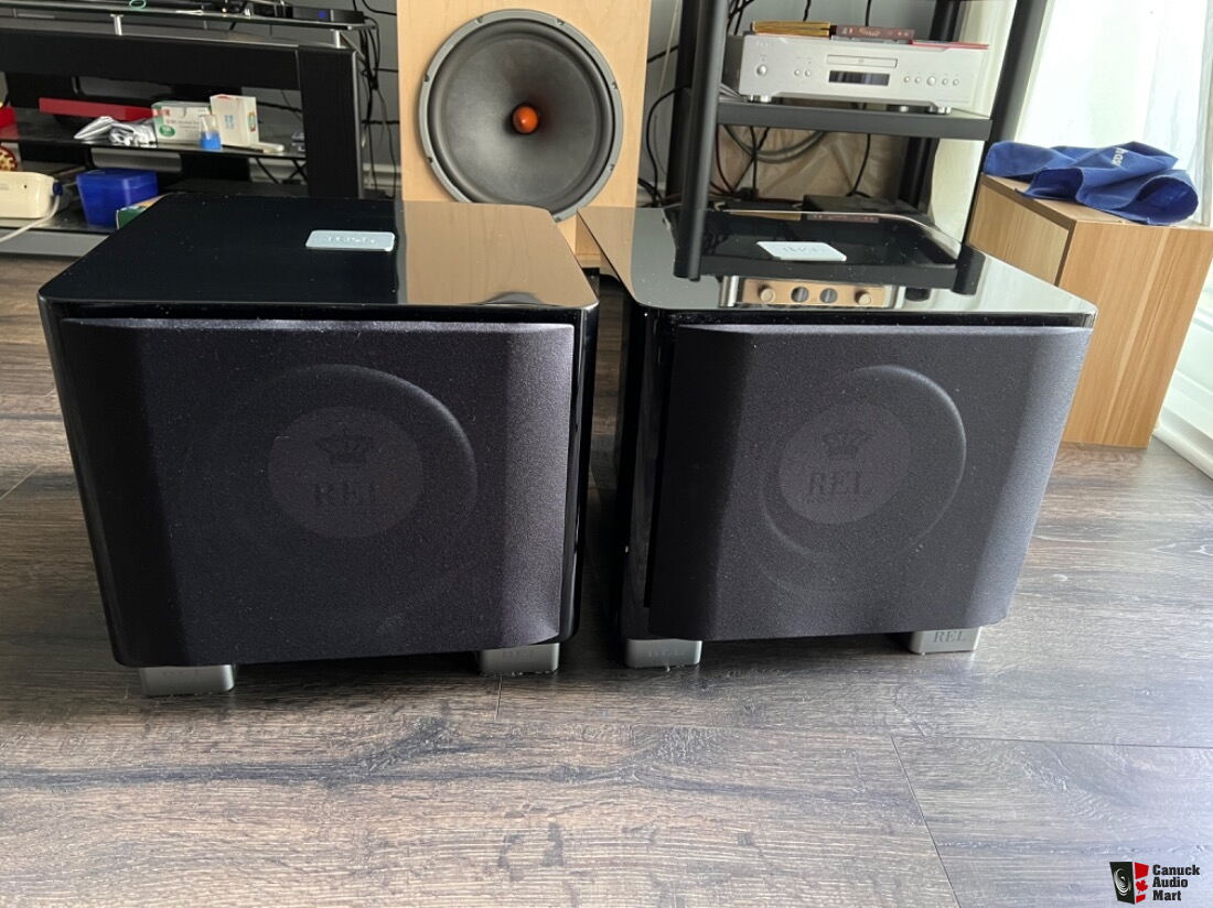 A Pair of REL T/7x subwoofers Photo #4603232 - Canuck Audio Mart