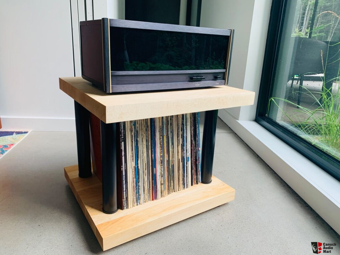 Epicure Corp, Model One /// 125wpc /// recapped power amplifier ...