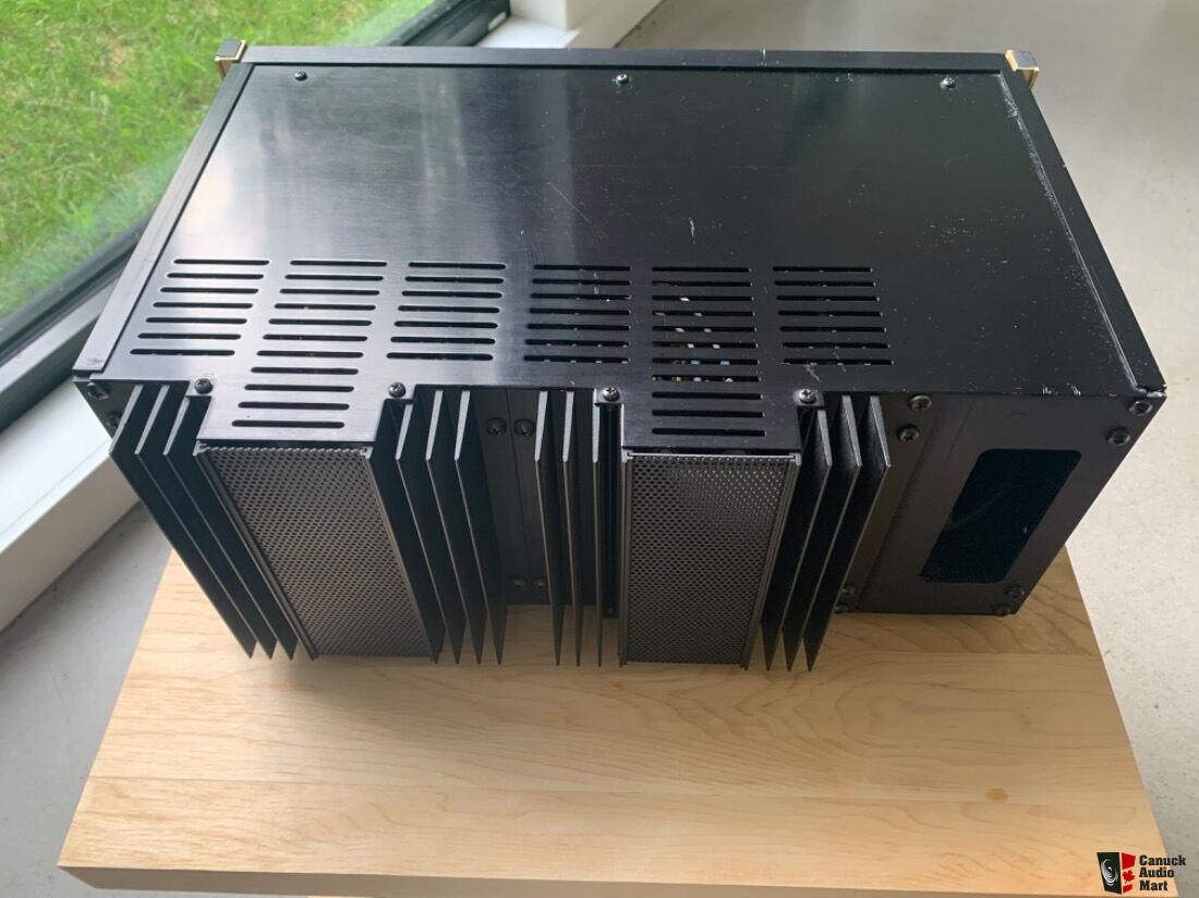 Epicure Corp, Model One /// 125wpc /// recapped power amplifier ...