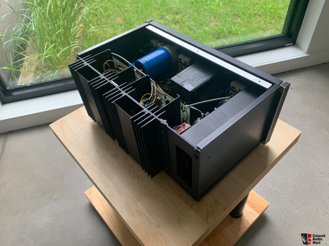 Epicure Corp, Model One /// 125wpc /// recapped power amplifier ...
