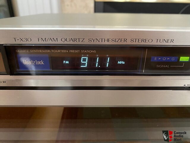 JVC AM/FM Stereo Digital Tuner model T-X30 made in Japan with multi ...