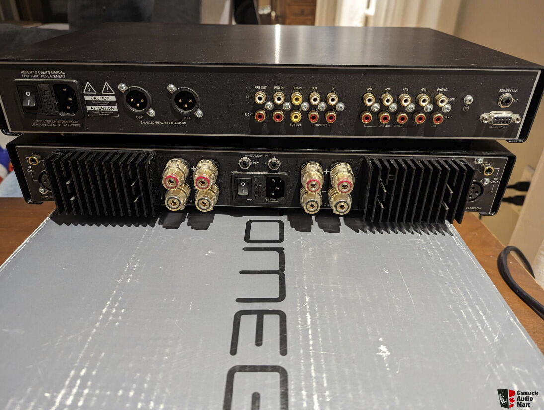 Micromega Pre-amp PA-20 and power amp PW-250 Photo #4621750 - Canuck ...
