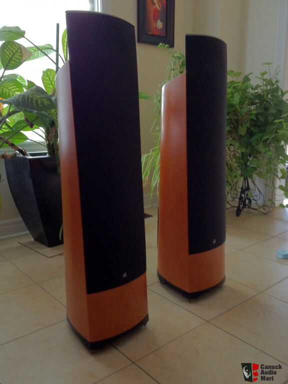 Martin Logan Montage like new conditions Photo #462391 - Canuck Audio Mart