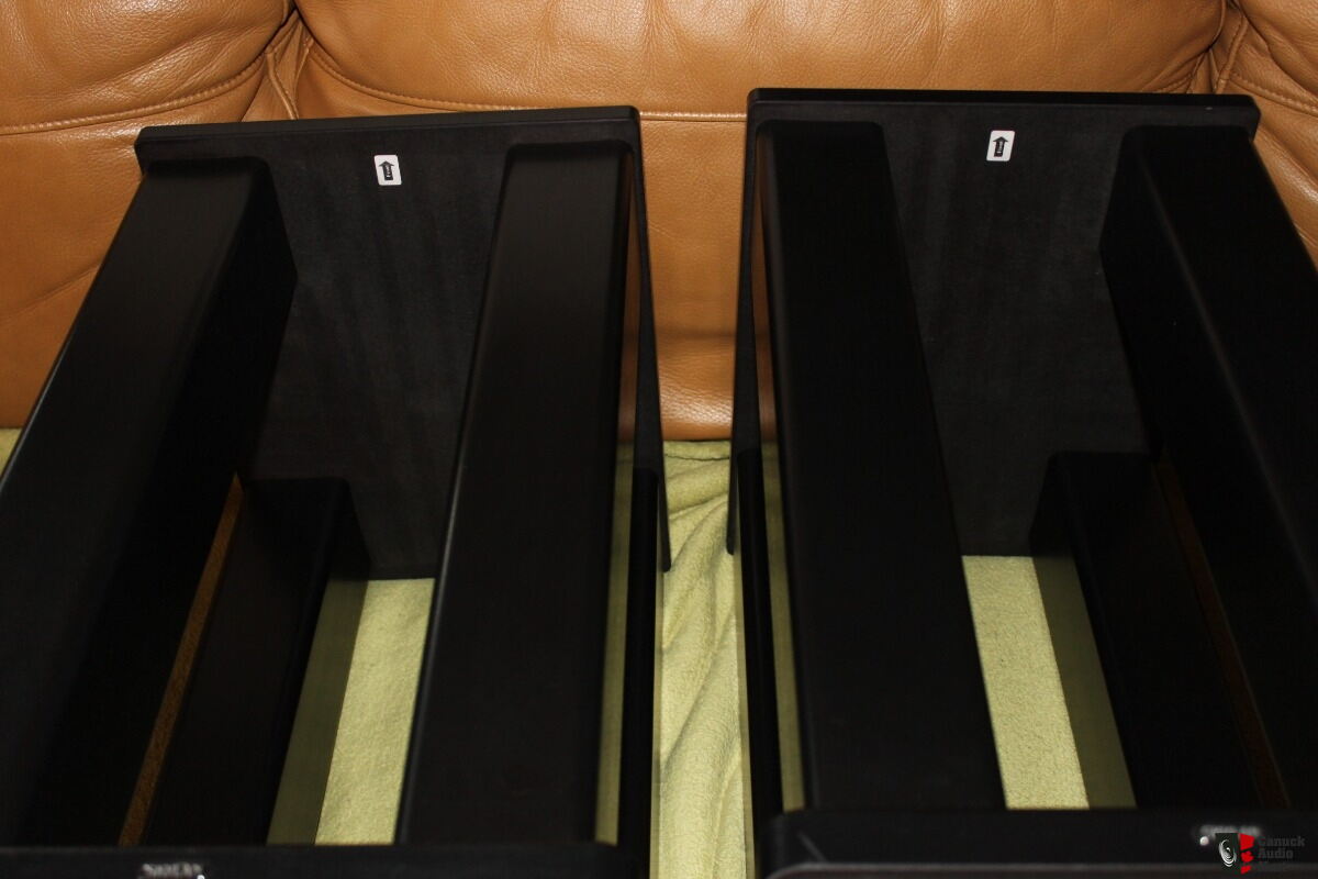 Skylan 4 Post speaker stands (19" Height - Top plate is 14" x 11") for ...