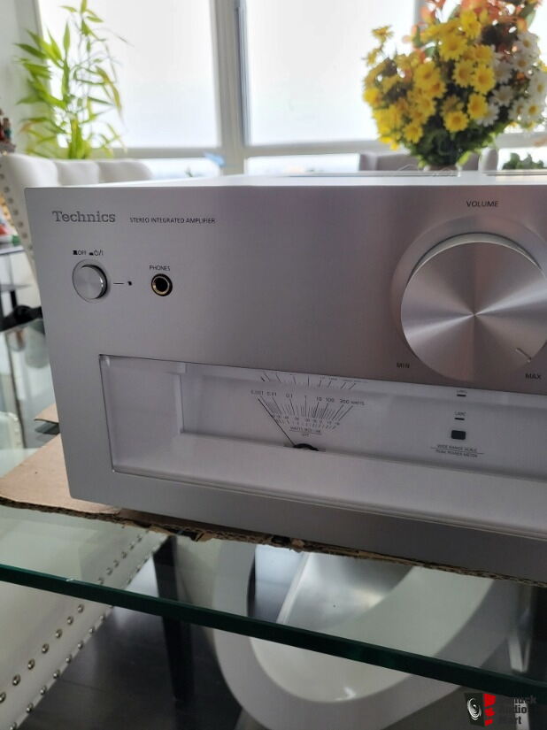 Technics SU-R1000 Integrated Amp ***Like New Photo #4631107 - US Audio Mart