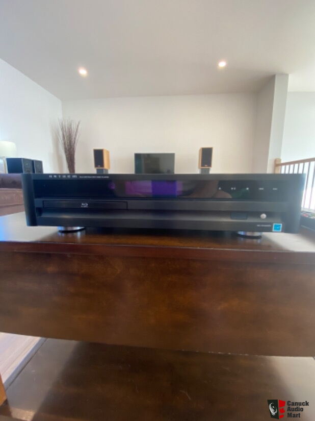 Anthem BLX 200 Blue-Ray Disc Player Photo #4632377 - Canuck Audio Mart