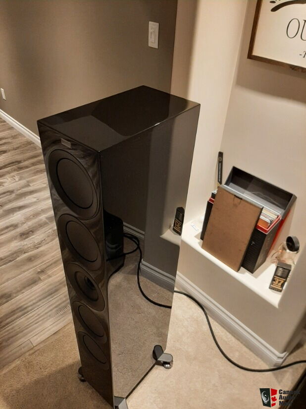 KEF R11 Gloss Black Photo #4634601 - Canuck Audio Mart