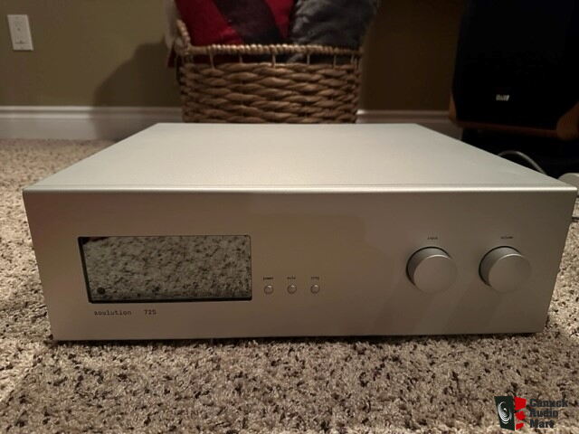 Soulution 725 preamplifier with phono stage For Sale - Aussie Audio Mart